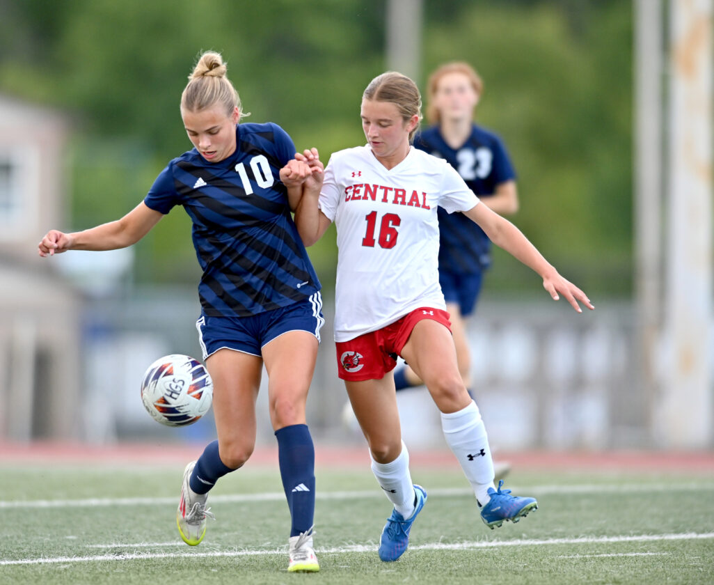 Lady Tigers’ soccer goalie Anna Bender earns shutout over Central Scarlet Dragons | News, Sports ...